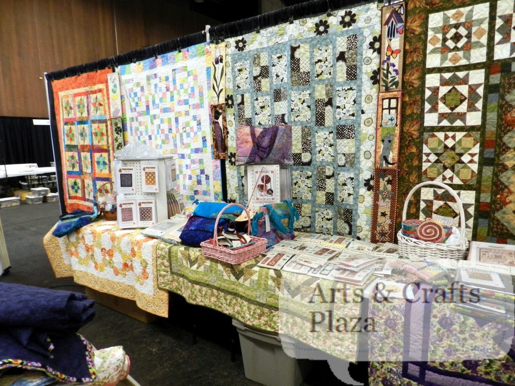 Setting Up a Booth for a Craft Show — Arts & Crafts Plaza